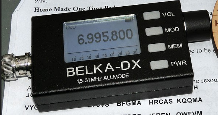 The Hottest Pocket Sized HF Receiver? – Ham Radio Reviews and Events